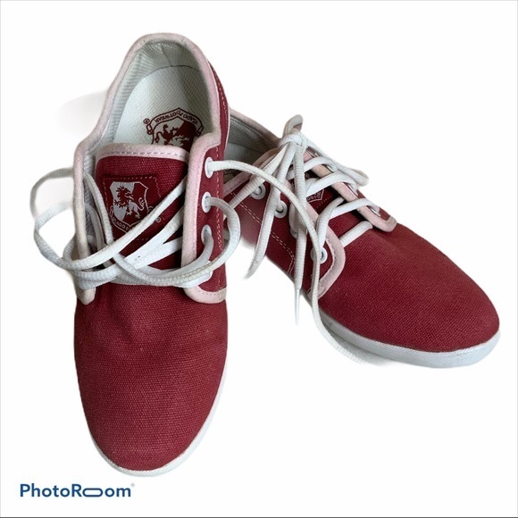 Vlado | Shoes | Vlado Harry Potter Sneakers Size 4 Girl | Poshmark